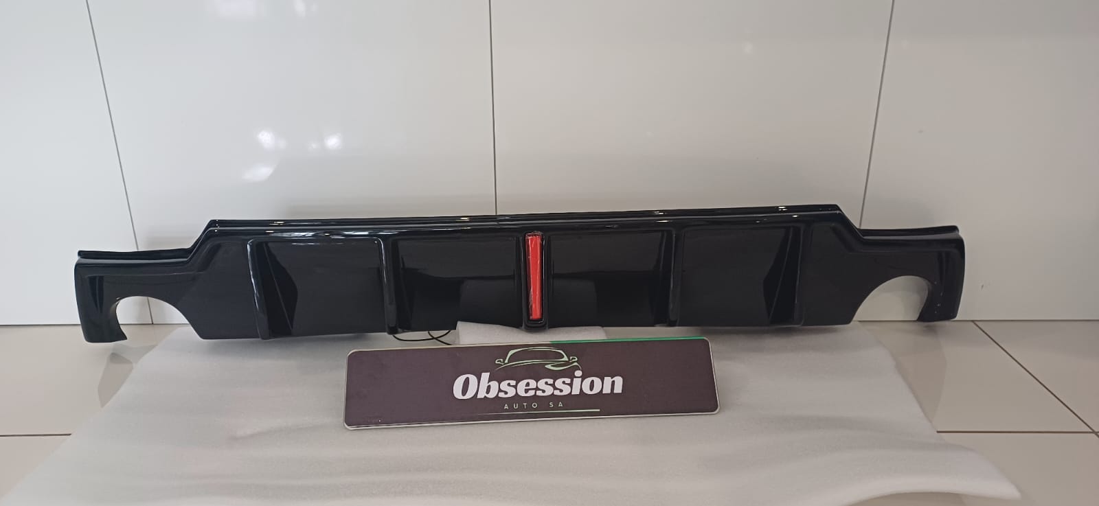 IS250 Diffuser : F1 Style with Centre Light – Obsession Auto